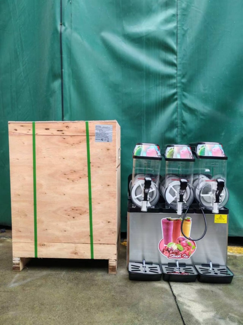 COMMERCIAL SLUSH MACHINE MACHINE!!!, Commercial & Industrial ...
