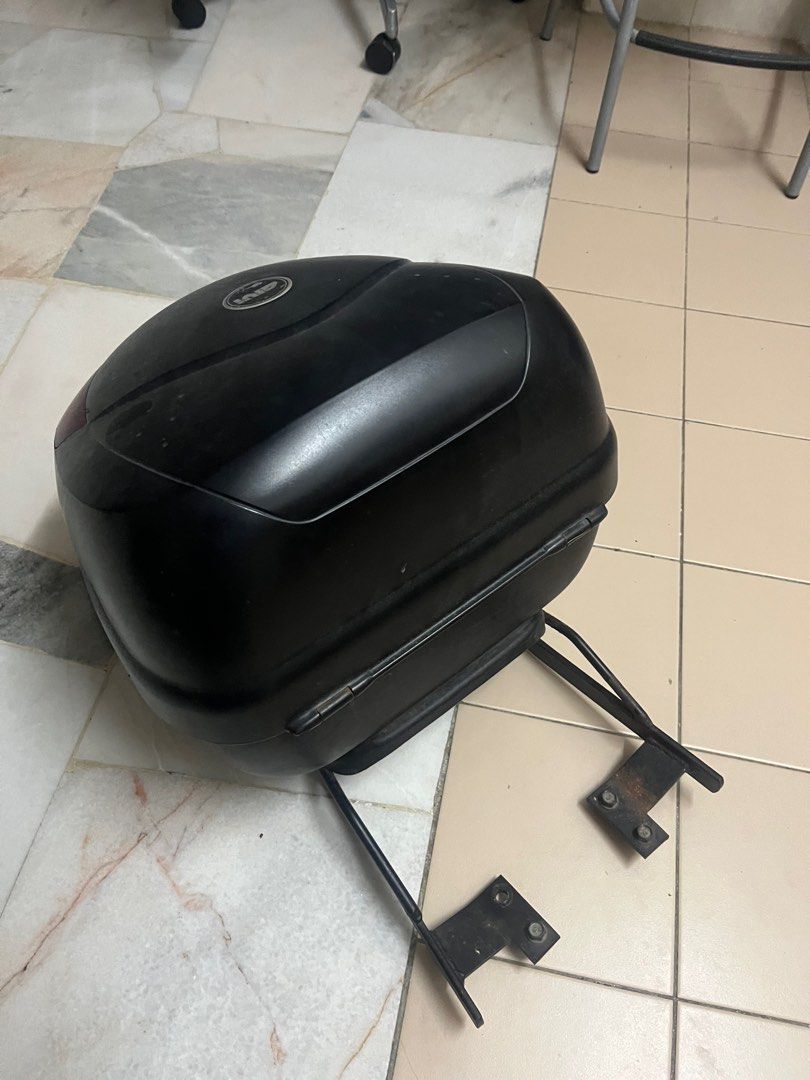 📌JUALAN PINDAH RUMAH📌Box motor GIVI, Auto Accessories on Carousell