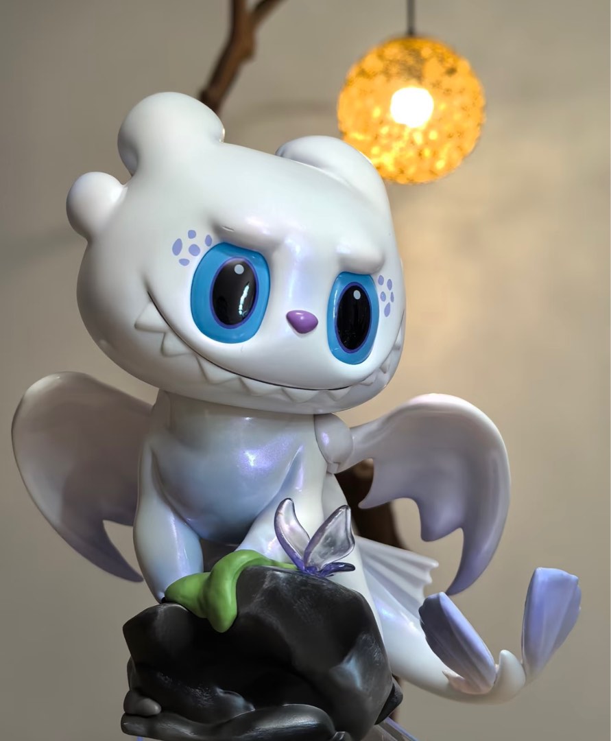 Labubu Light Fury How to train your dragon secret, Hobbies & Toys ...