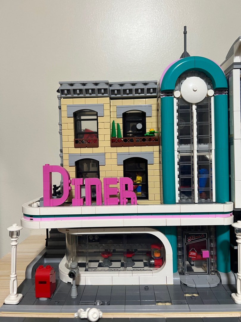 LEGO Downtown Diner, Hobbies & Toys, Toys & Games on Carousell