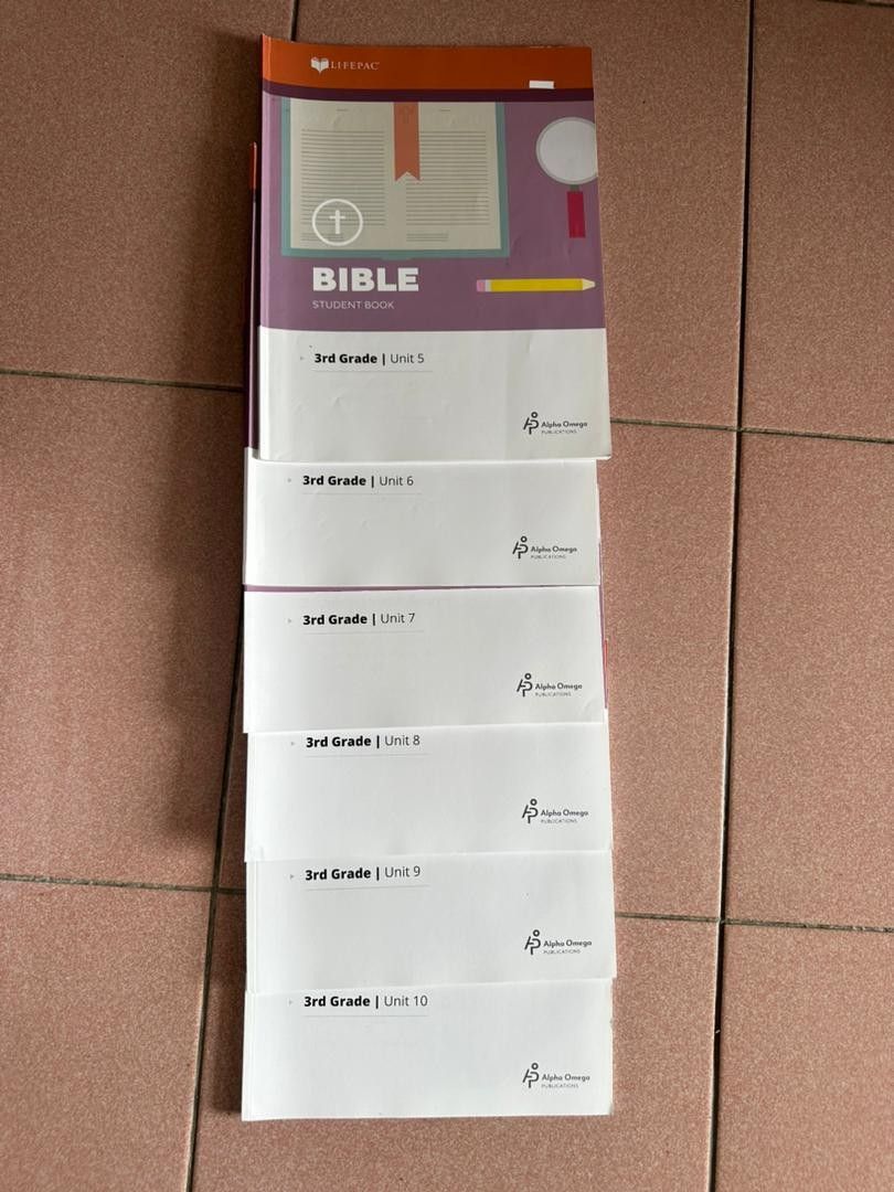 LIFEPAC Grade 3 Core Bible Book, Hobbies & Toys, Books & Magazines ...