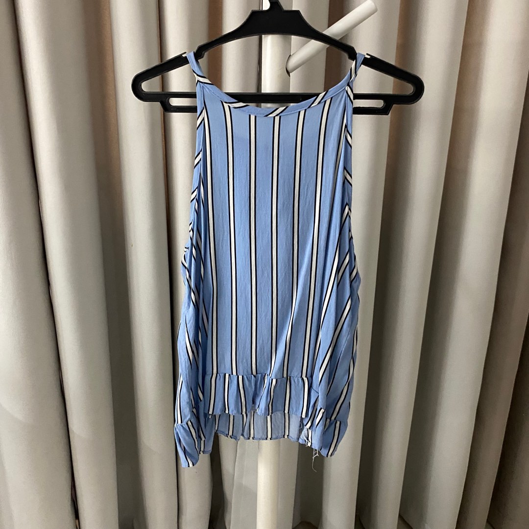 Light blue striped halter top, Women's Fashion, Tops, Sleeveless on ...