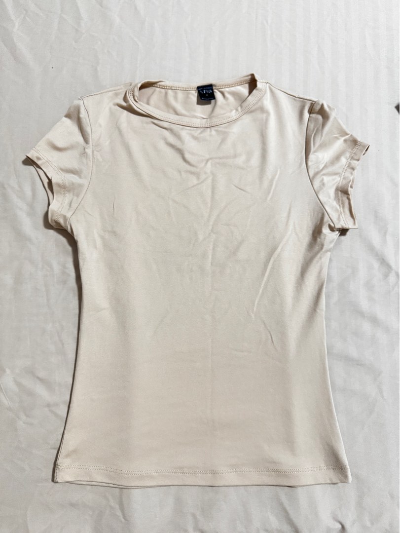 Mera basic top skintone, Women's Fashion, Tops, Shirts on Carousell