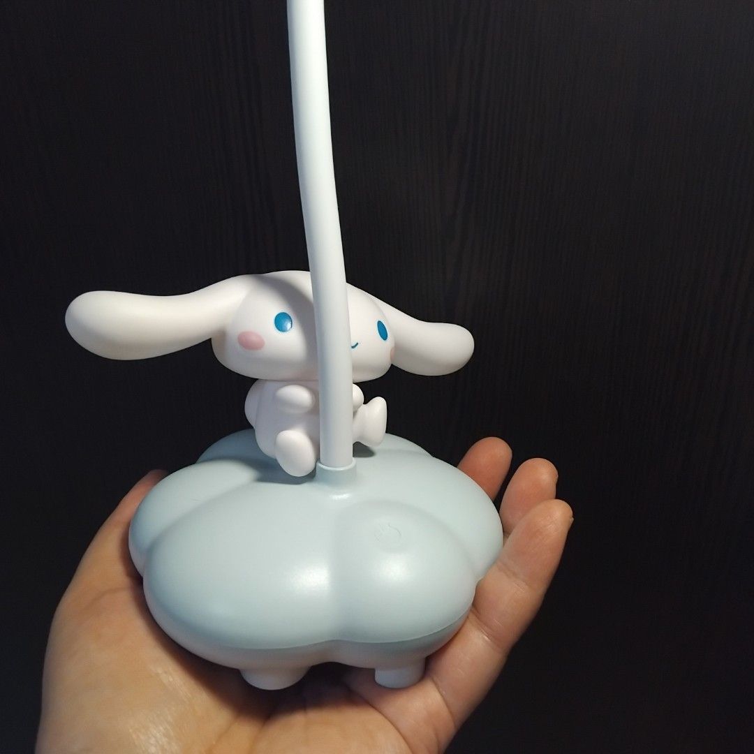 Miniso sanrio Cinnamoroll Desk Lamp, Hobbies & Toys, Memorabilia ...