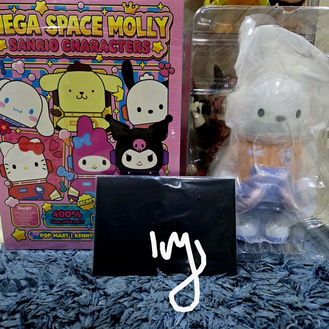 Popmart Molly Sanrio 400% Hello Kitty Kuromi My Melody Cinnamoroll ...