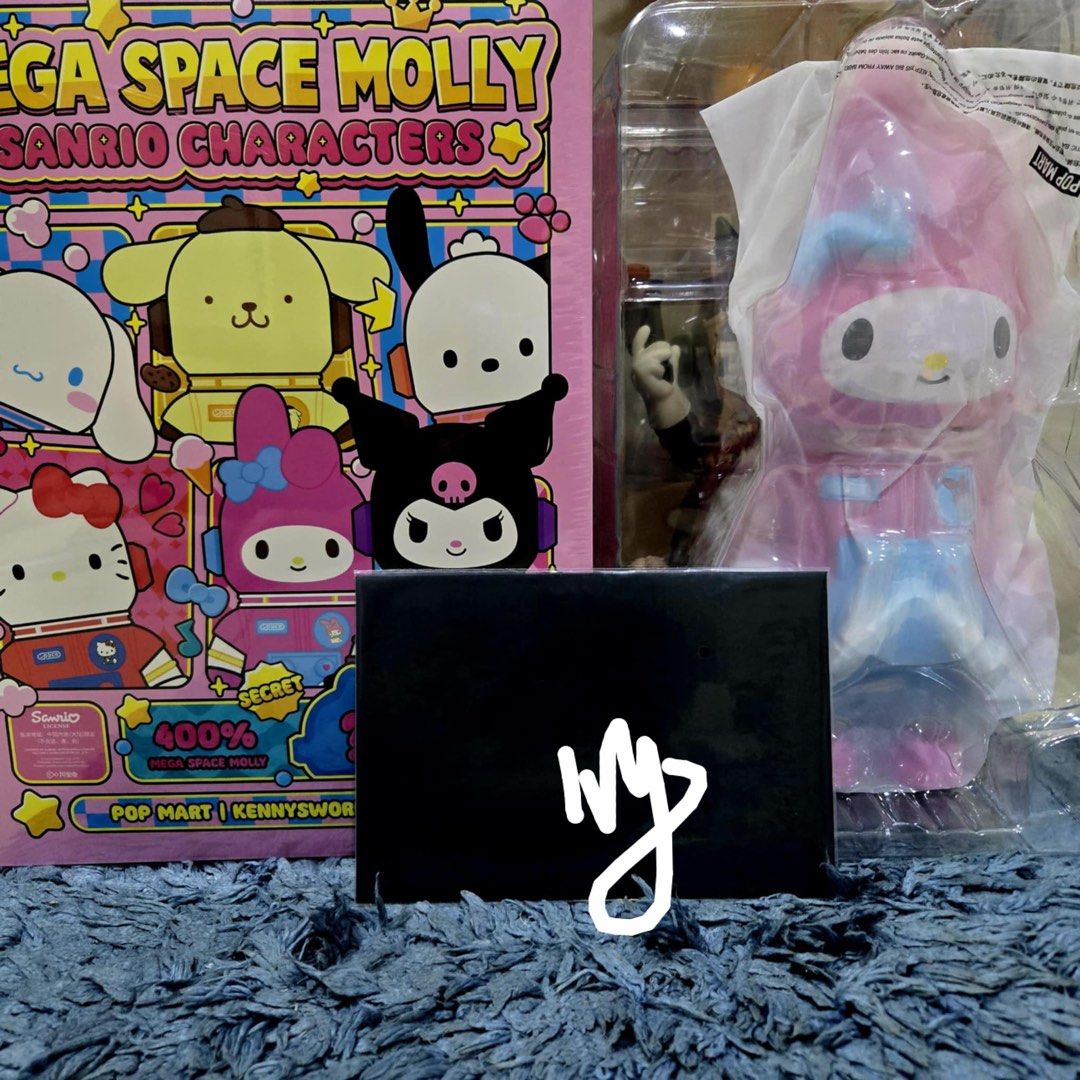 Popmart Molly Sanrio 400% Hello Kitty Kuromi My Melody Cinnamoroll ...