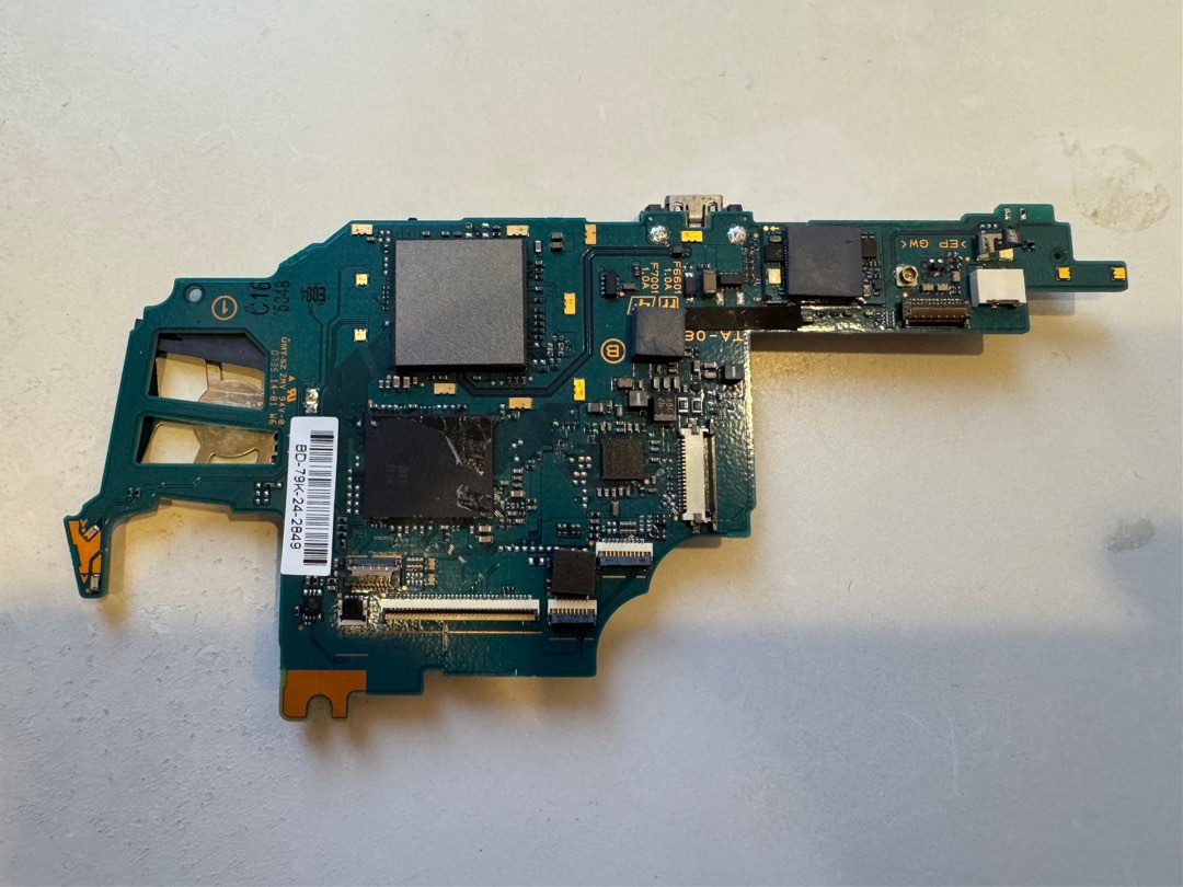 PSP2000 motherboard - pls read, Video Gaming, Video Game Consoles ...