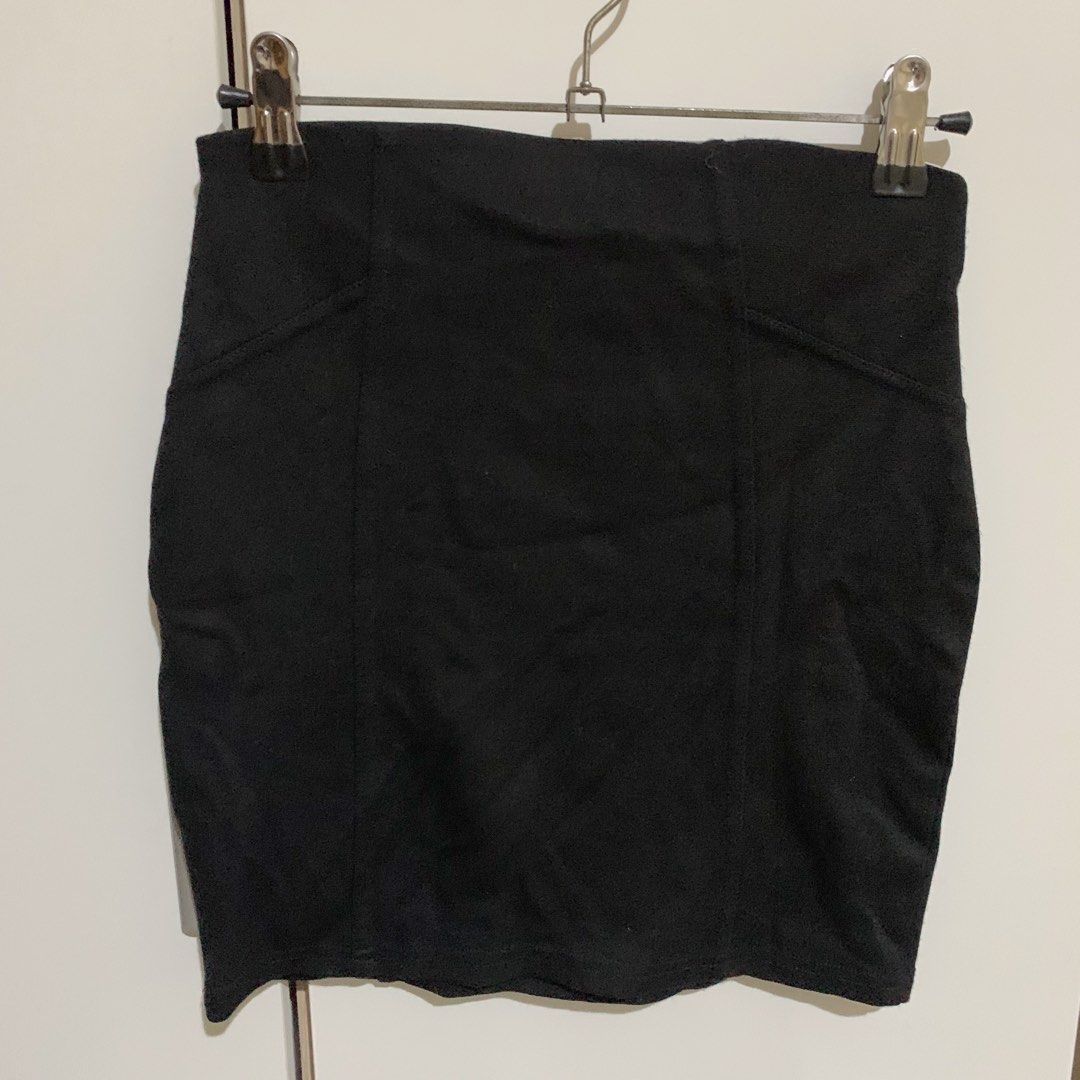 Pull&Bear Black Mini Skirt / Rok Span Hitam Kerja / Kantor / Basic ...