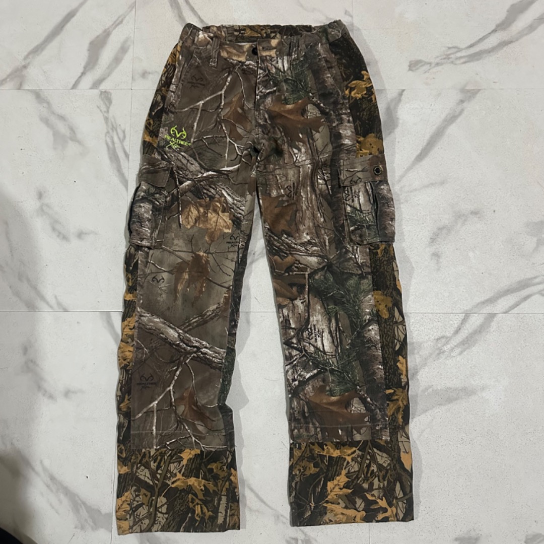 Real Tree Cargo, Men's Fashion, Bottoms, Joggers on Carousell