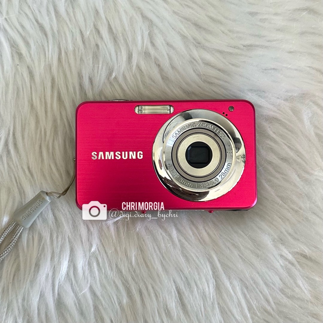 Samsung ST30 Digital Camera, Photography, Cameras on Carousell