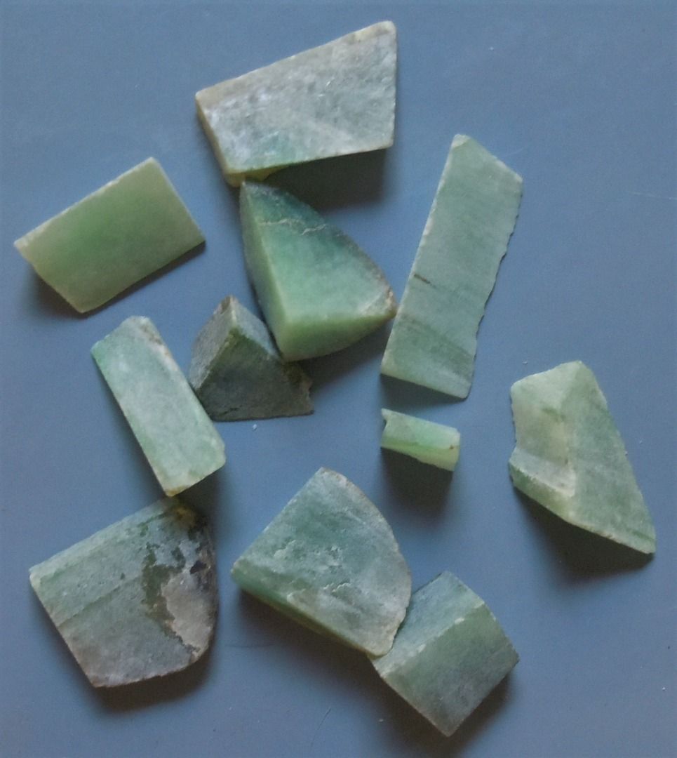 Set Of 11 Genuine Jadeite Jade Cut Pieces - 7.52 Grams, Hobbies & Toys ...