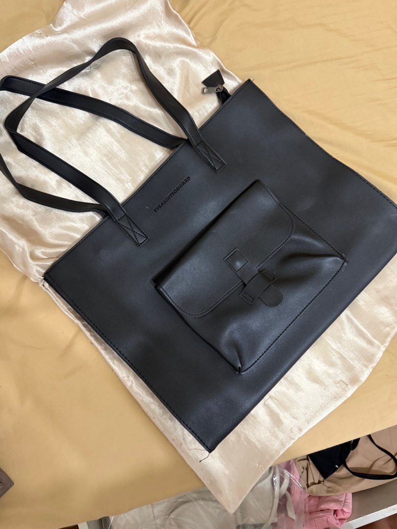 Straightforward Tote Bag (Laptop), Women's Fashion, Bags & Wallets ...