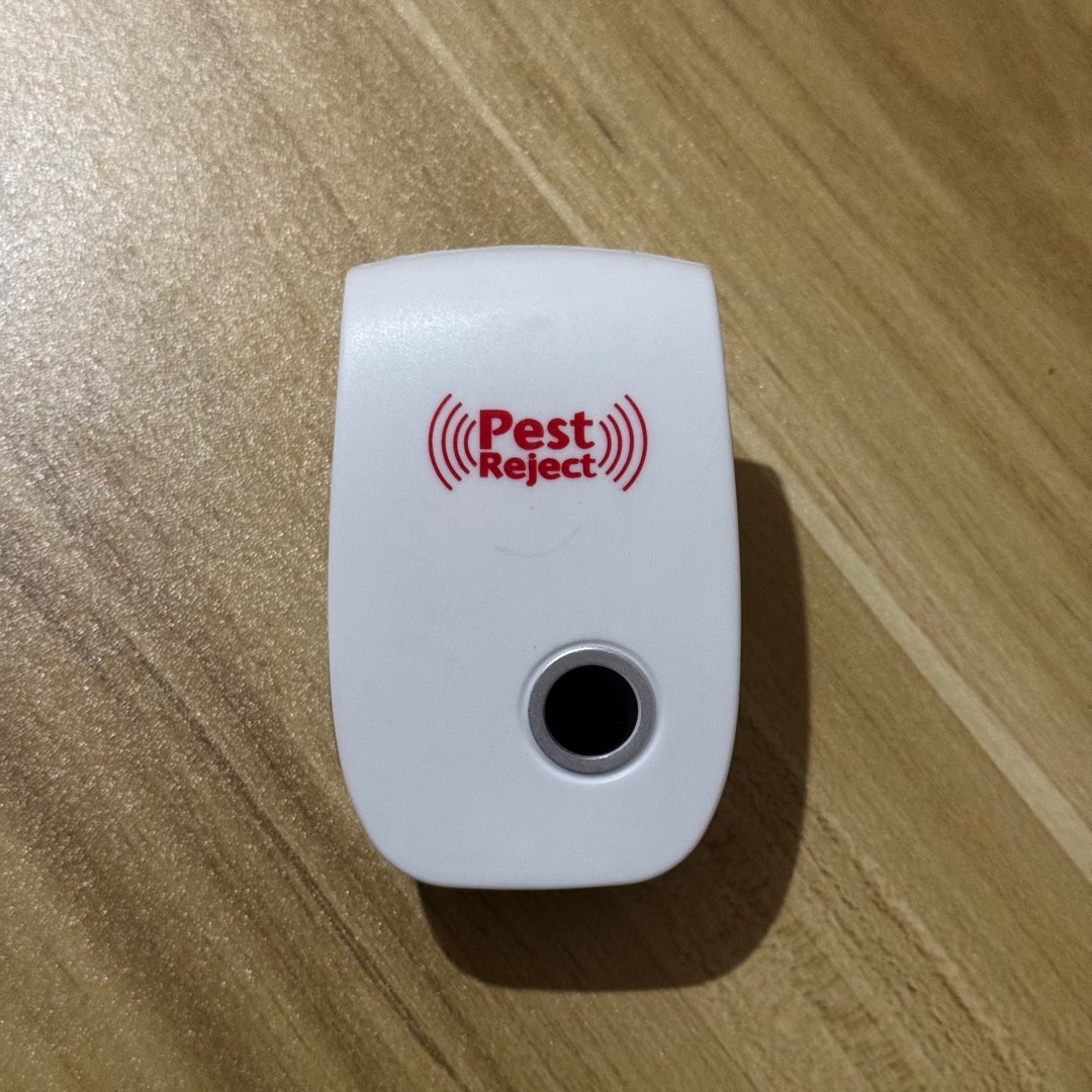 ultrasonic pest reject control, Furniture & Home Living, Cleaning ...