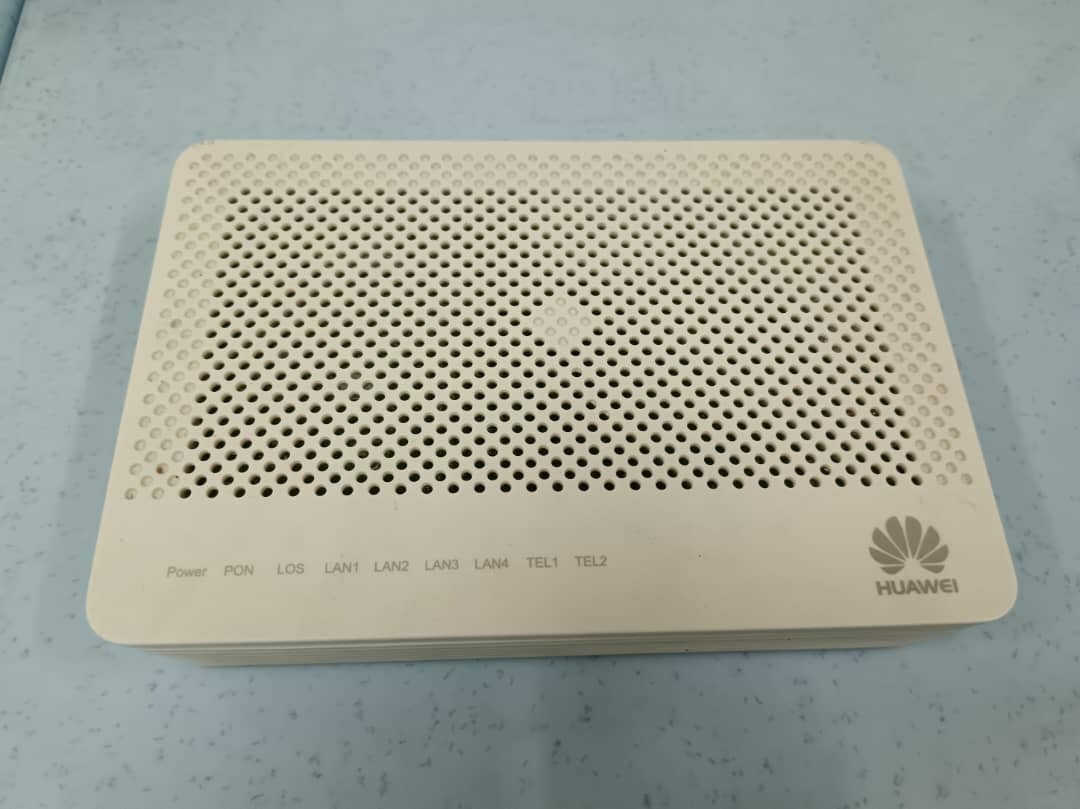 USED Huawei EchoLife HG8240H5 GPON Terminal Fibre Optic MODEM ...