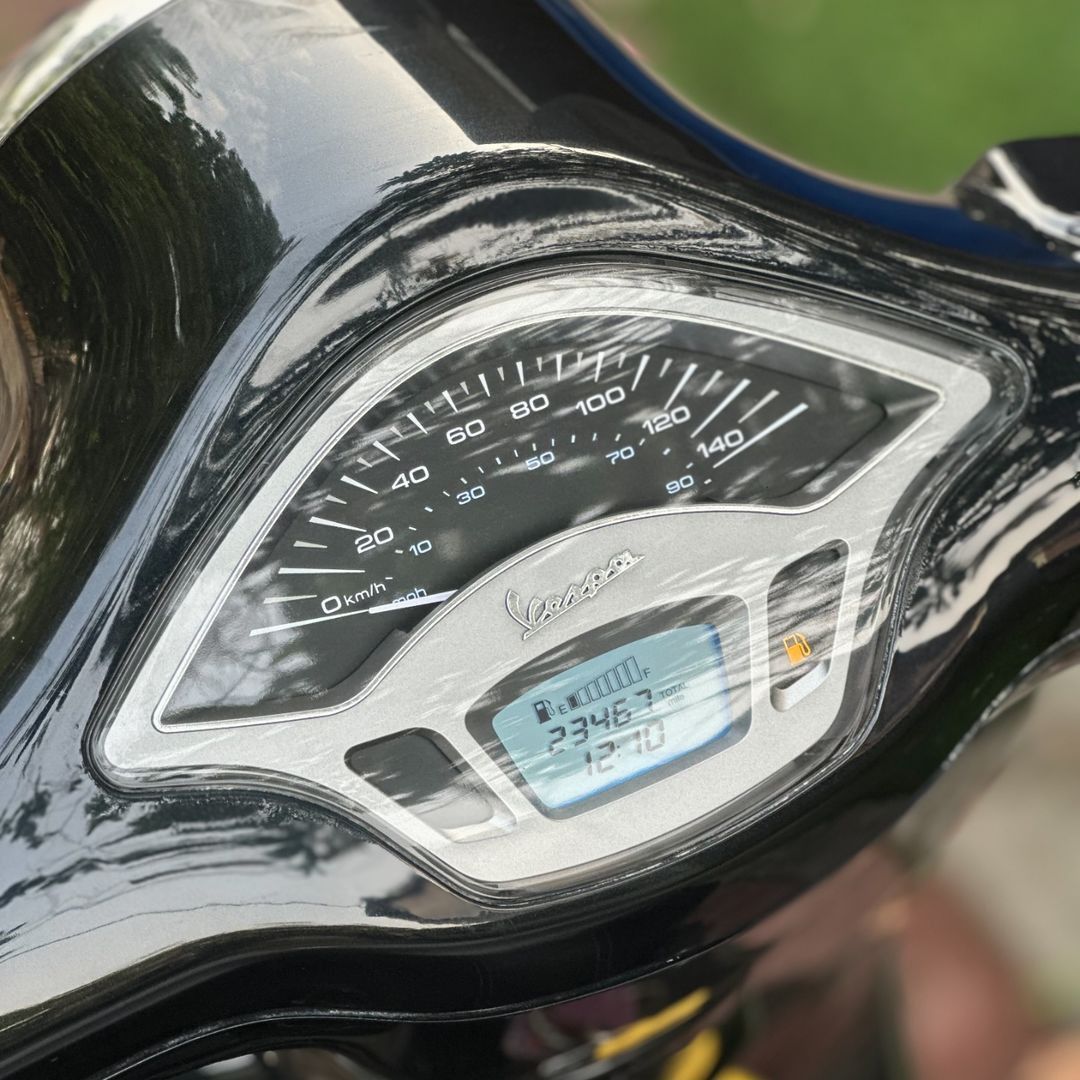 Vespa PRIMAVERA 150 IGET ABS LED FACELIFT TH 2020 WARNA HITAM, Motor di ...
