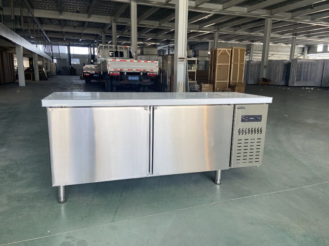 Workbench Freezer工作台冰櫃@急凍冷凍冷藏操作台, 家庭電器, 廚房電器, 雪櫃及冰櫃 - Carousell