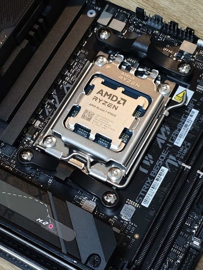 [MEGA PROMO!] AMD 9000 9950X3D 9900X3D 9800X3D 9950X 9900X 9700X 9600X B650 B650M B650I B850 ...