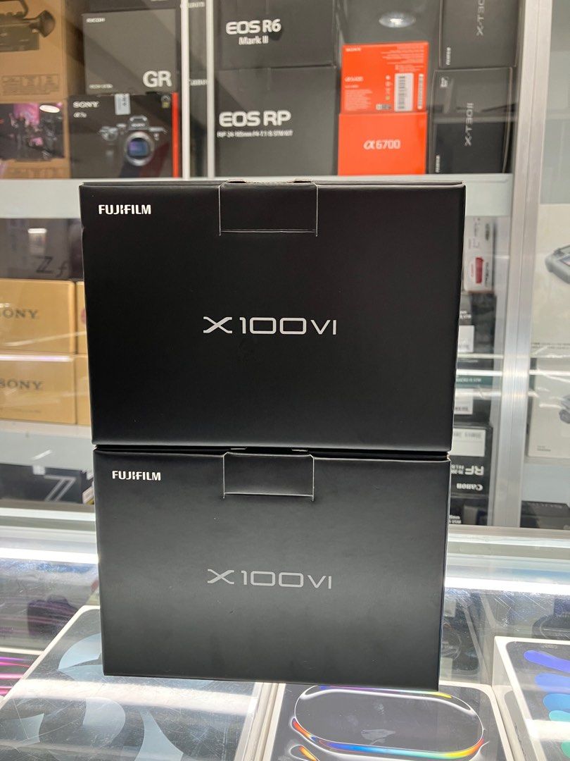 Brandnew Fujifilm x100vi color silver brandnew x100 mark 6 fujifilm x100 Vi, Photography ...