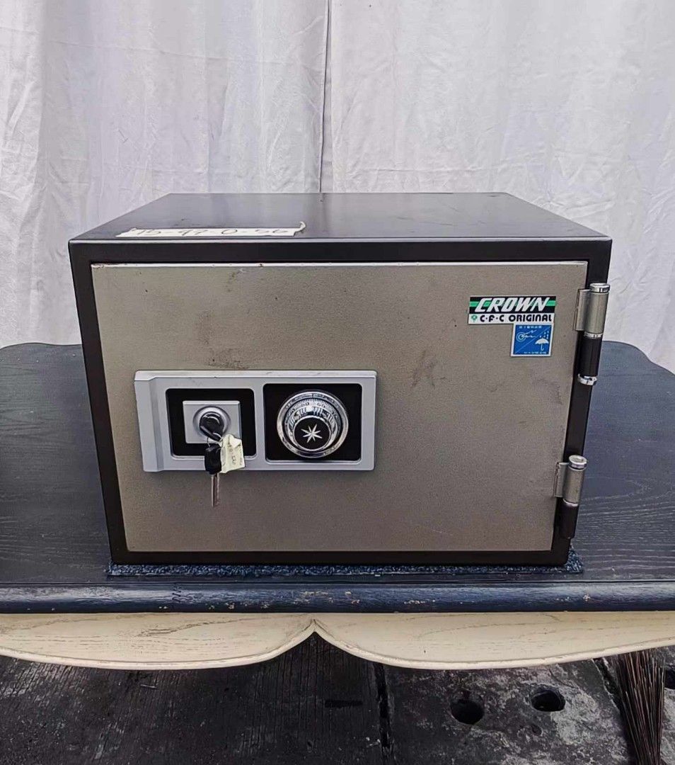 CROWN Safety Vault with Key and Dial Number Combinations, Fire Rated ...