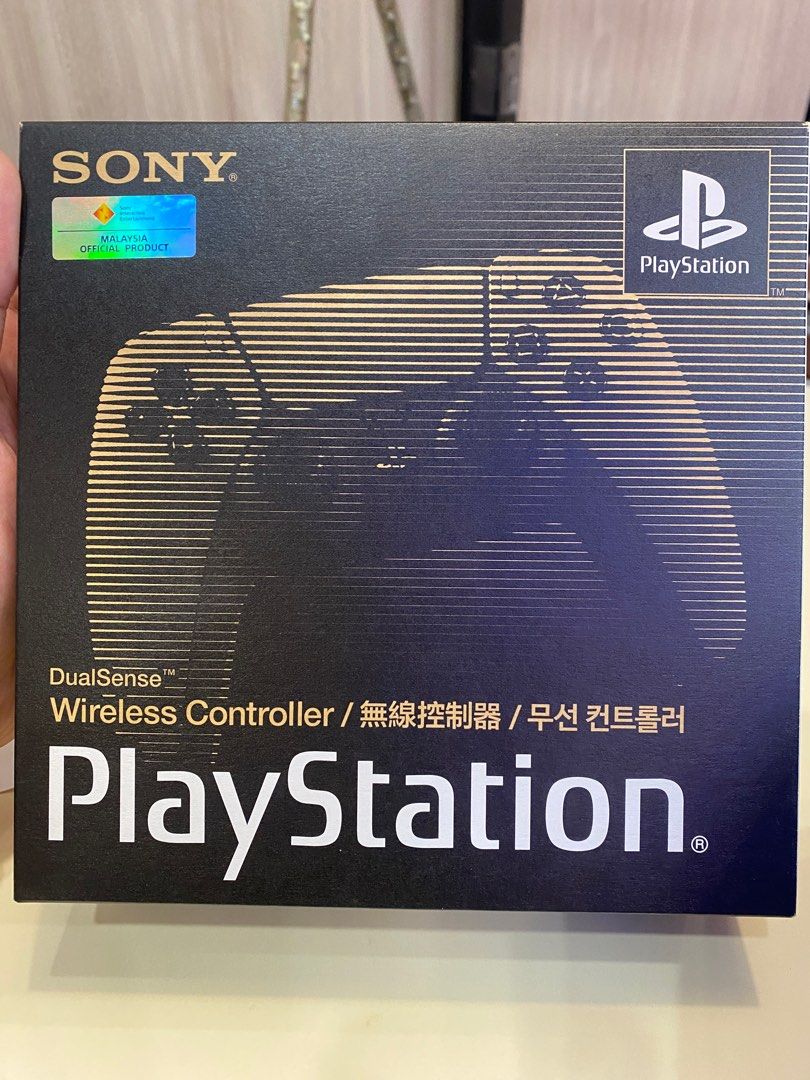 Dualsense DS5 30th Anniversary, Video Gaming, Gaming Accessories, Controllers on Carousell