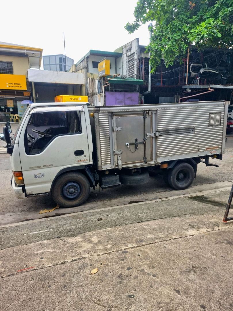 Isuzu ELF NKR DIESEL 4HF1 ALUMINUM CLOSED VAN Manual, Cars for Sale ...