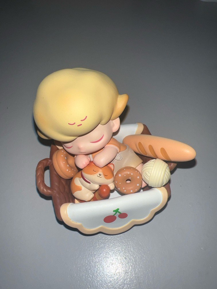 Popmart Dimoo Pets Vacation - Cat Blue Sleeper, Hobbies & Toys, Toys ...