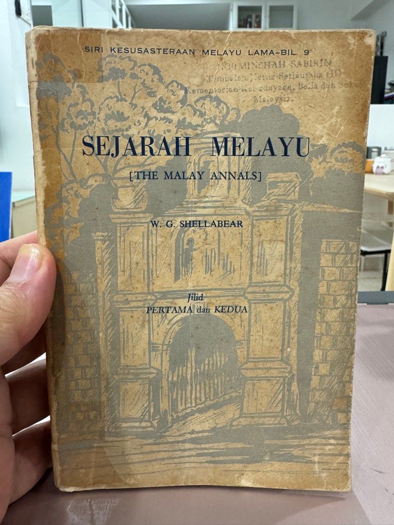 RARE BOOK: Sejarah Melayu (The Malay Annals) 1961, 324pages RM150, post ...