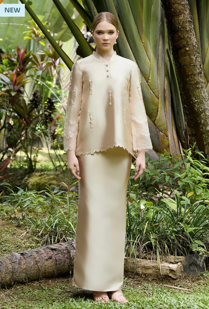 RENT - Jannahnoe - Yurinna Kurung (Champagne) (Bride Series 24), Women ...