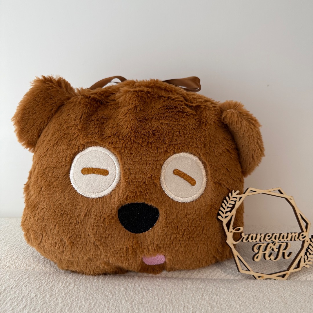 (日版)全新taito 限定壞蛋掌門人minion minions Bob 抱Tim熊仔公仔索繩袋連毛氈毛毯bag with blanket ...