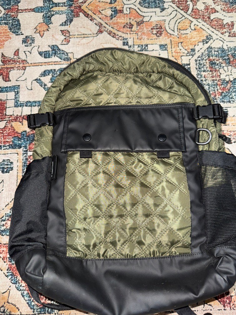 Tas Bodypack Original warna Hijau, Fesyen Pria, Tas & Dompet , Ransel ...