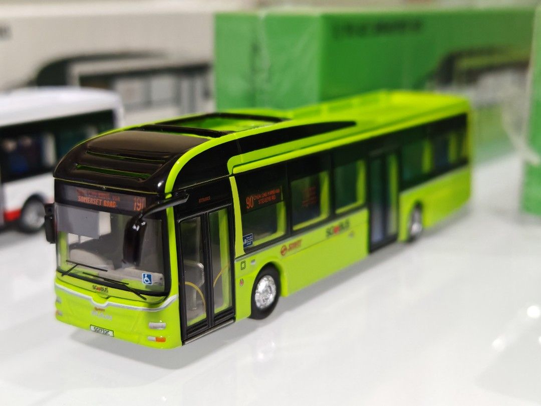 A22 Singapore Bus SMRT Svc 190, A&S Transit, SGToycon2023, SMRT Svc 188 ...