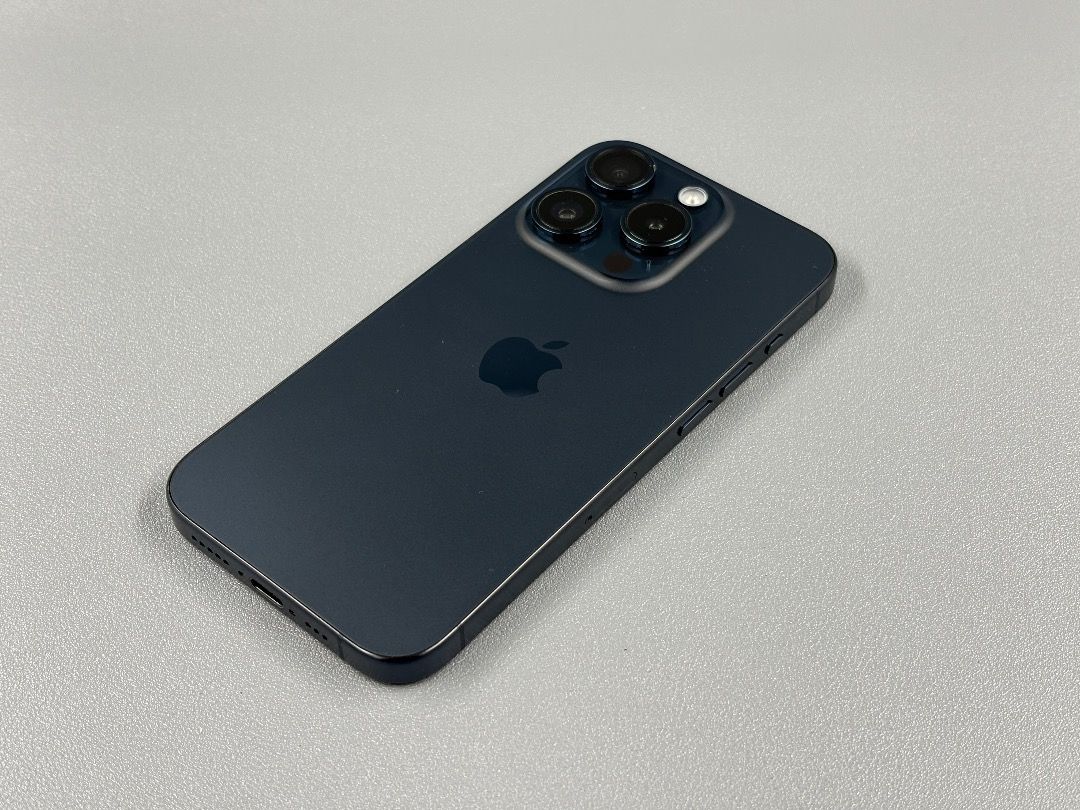 Apple iPhone 15 Pro 256 Blue Titanium NTC Approved Complete with Box ...