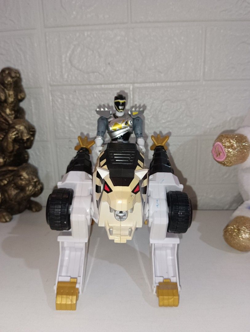 Bandai Power Rangers Super Samurai Tiger Tank w/ Black Ranger, Hobbies ...