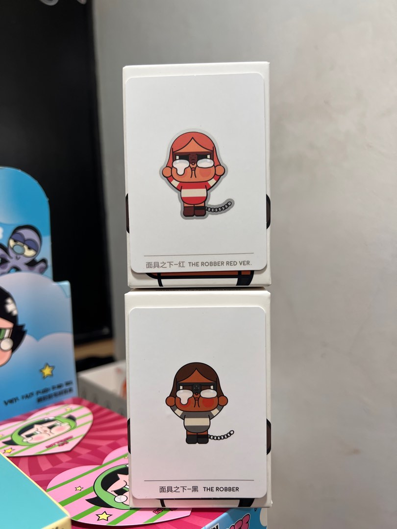 Cry baby crying again SET THE ROBBER & SECRET RED VER, Hobbies & Toys ...