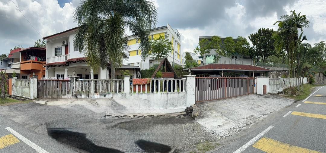 DOUBLE STOREY CORNER LOT HOUSE, Property, For Sale on Carousell