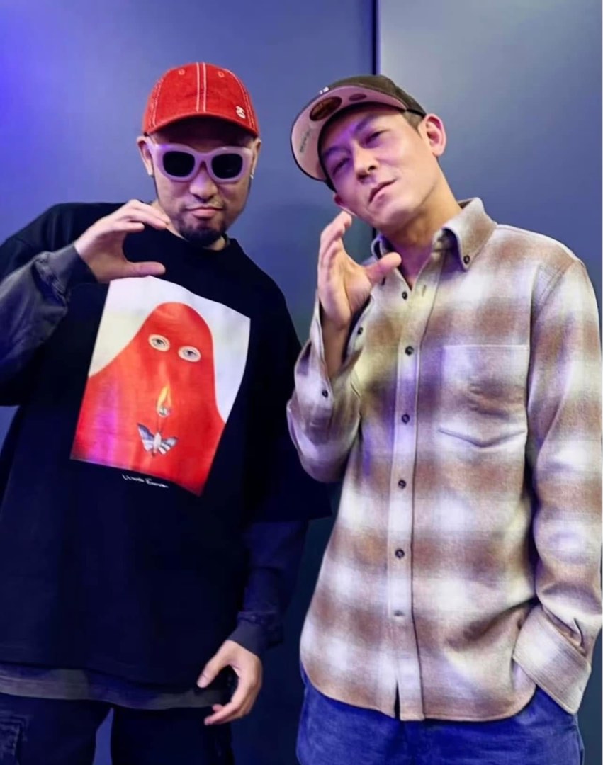 Edison chan same design Plaid shirt, Men's Fashion, Tops & Sets, Formal ...