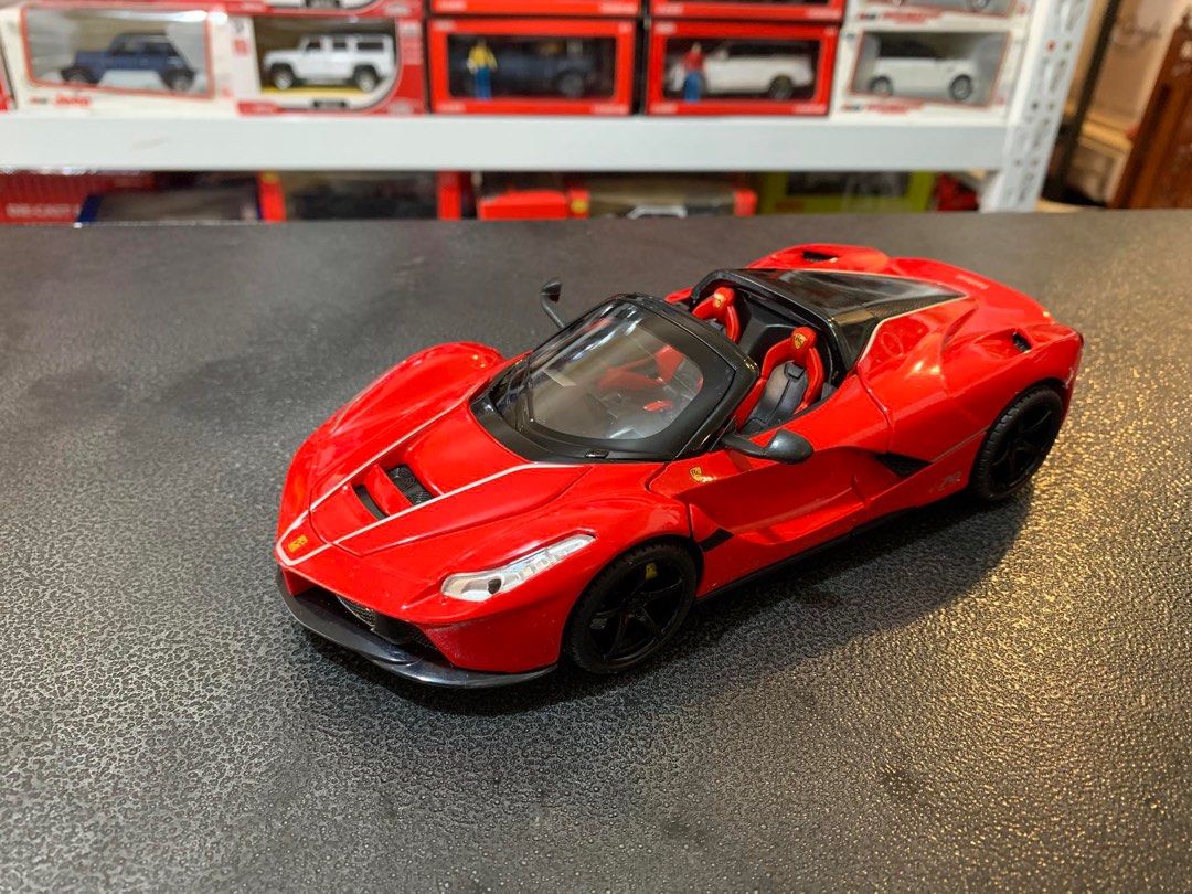 Ferrari Laferrari Die-cast Toy 1:24 Scale Brand New With Box Sane day ...