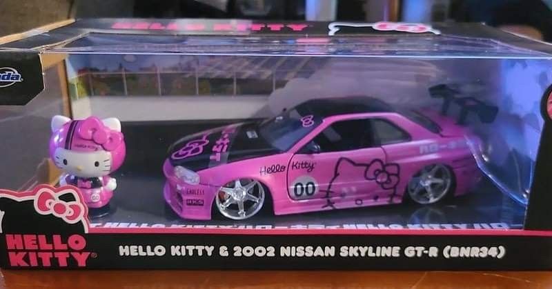 Jada hello kitty nissan skyline 1:24 die cast, Hobbies & Toys, Toys ...