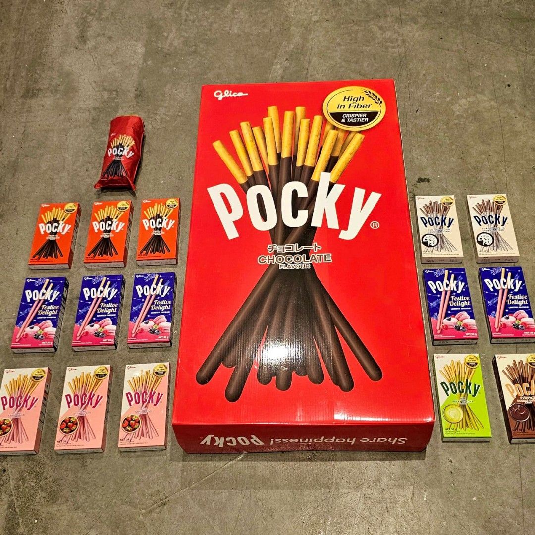Limited Edition - Giant Pocky, Food & Drinks, Other Food & Drinks on ...