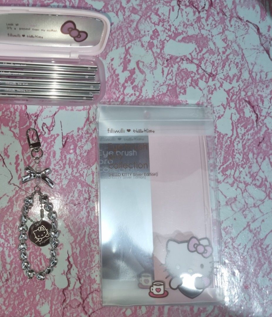 [LIMITED EDITION] Fillimilli x Hello Kitty Eye Brush Pro Collection ...