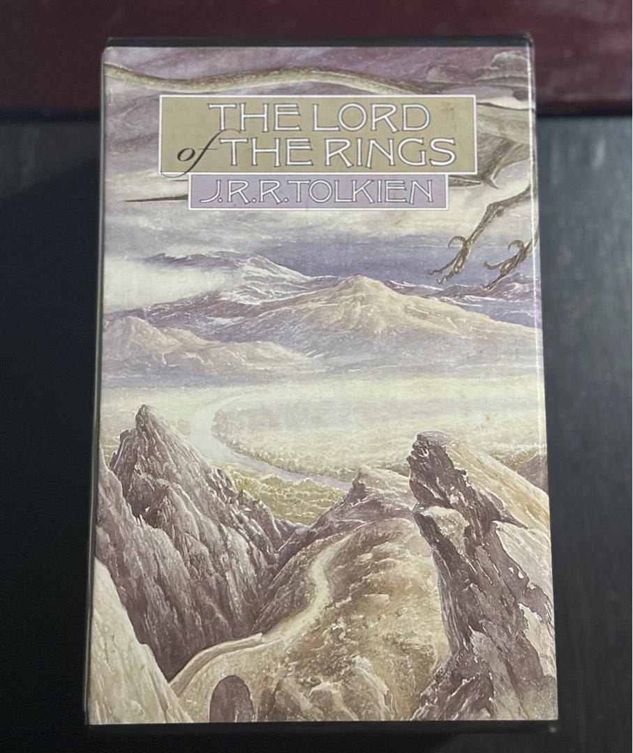 Lord Of The Rings (LOTR) Box Set Book 1-3, J.R.R Tolkien, Hobbies ...