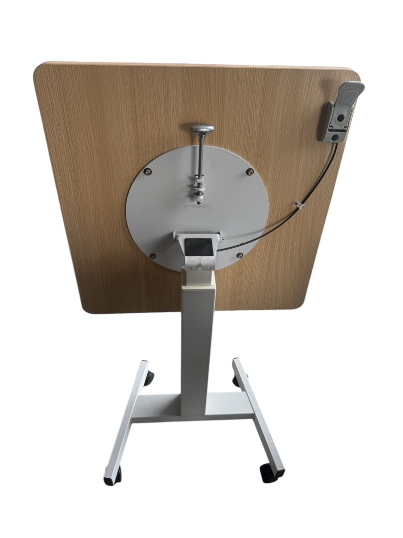 Manual height adjustment table 60x60cm. Suitable for small space ...