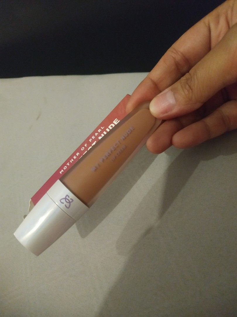 MOP mother of pearl My Perfect Nude 02 Milk Tea, Kesehatan & Kecantikan ...