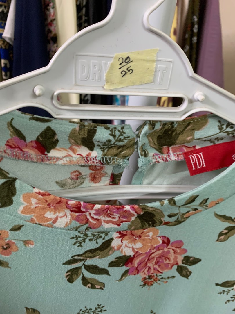 Pdi blouse, Women's Fashion, Muslimah Fashion, Tops on Carousell