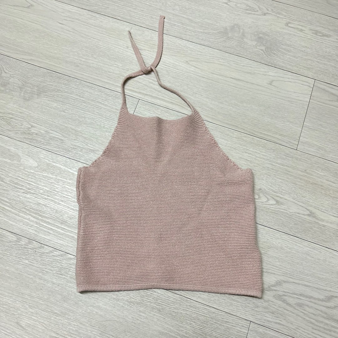 Pink knit halter tie neck top, Women's Fashion, Tops, Sleeveless on ...