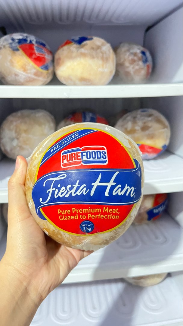 purefoods christmas holiday fiesta ham 1kg w/ free bag, Food & Drinks ...