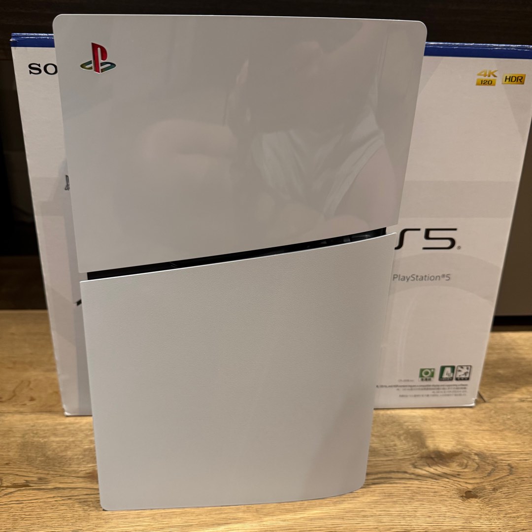 Sony PlayStation PS5 Slim Disc Version in White with local warranty ...