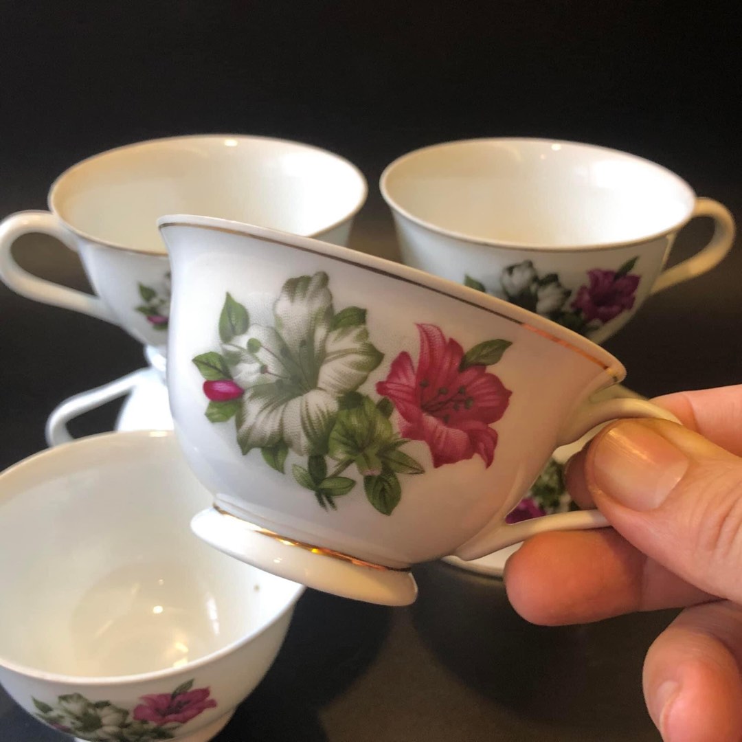 Vintage Bunga kangkung Tea Cups (All for $58), Hobbies & Toys ...