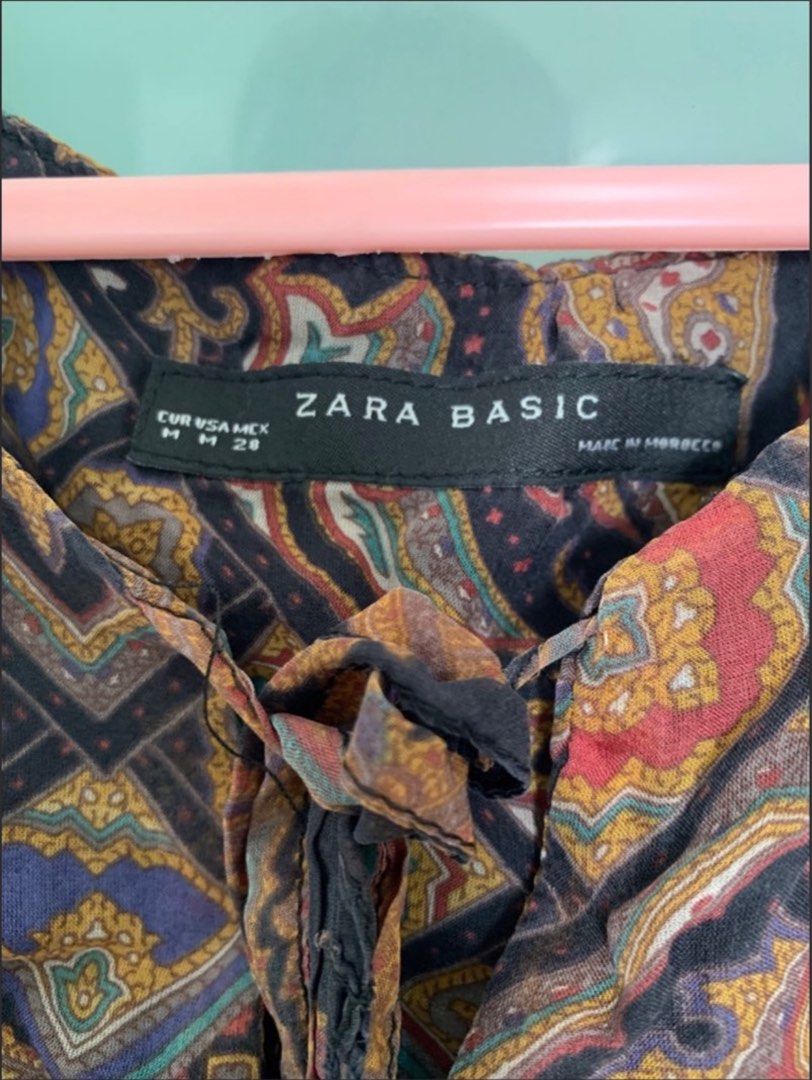 Zara Basics Brown Pattern Blouse with batwing (pit 20 inch and length 32 inch), Women's Fashion ...