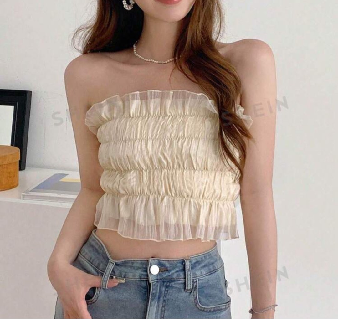 DAZY Ruffled Tube Top, Women's Fashion, Tops, Blouses on Carousell